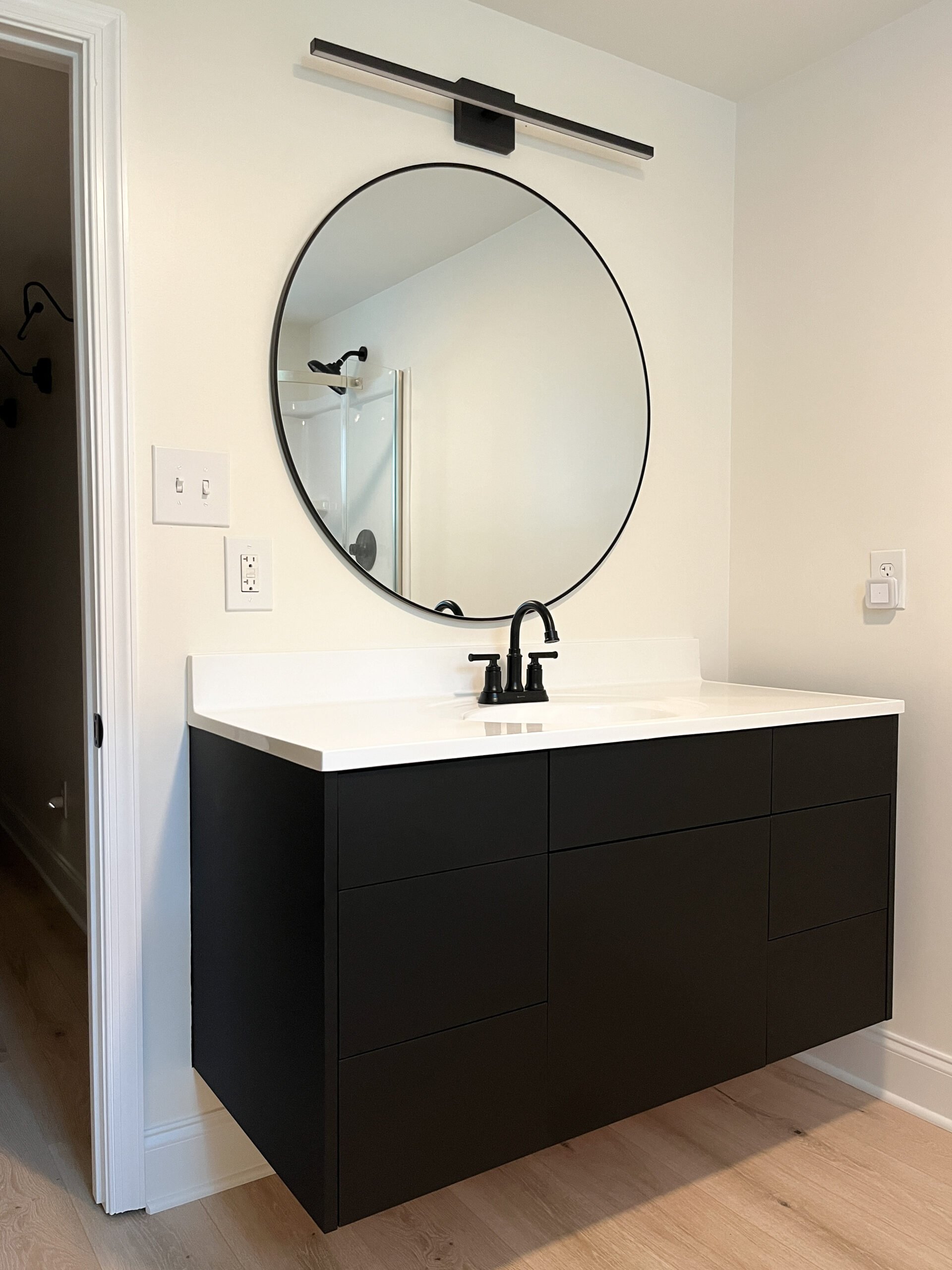Floating Vanity with Drawers - Access by Cabinet Joint